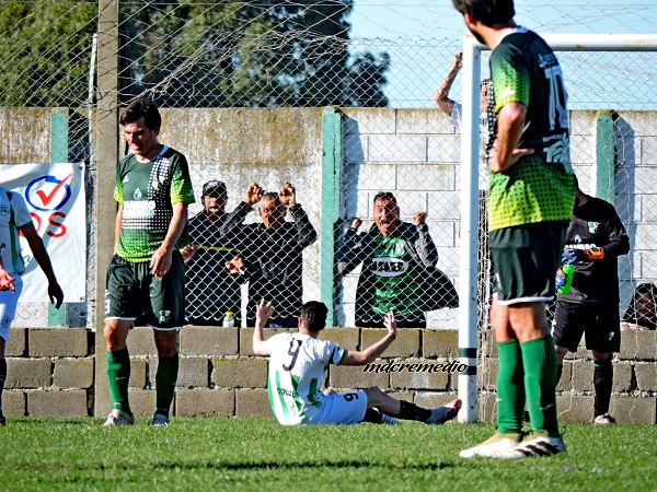 Argentino goleó a San José con goles de Santiago Arguello, Felipe ...
